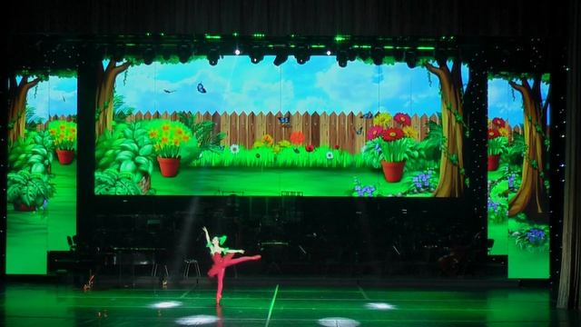 Олеся Ревякина - Карен Хачатурян "Вариация Редисочки из балета "Чипполино"