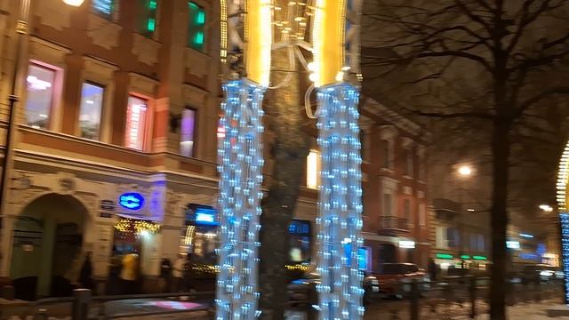 Санкт-Петербург вечерний. Прогулки по центру. Большая Конюшенная. Красиво очень.