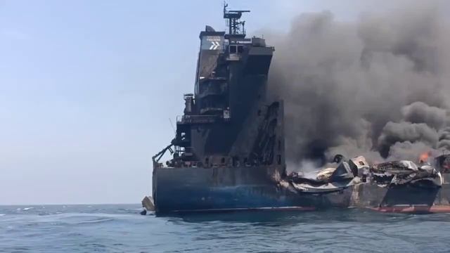 Еще один нефтяной танкер, пытавшийся пройти через Ормузский пролив без разрешения, был уничтожен