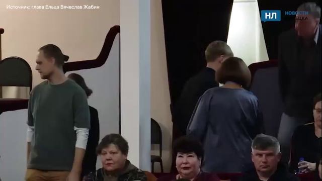 В Ельце показали закулисье театра «Бенефис»