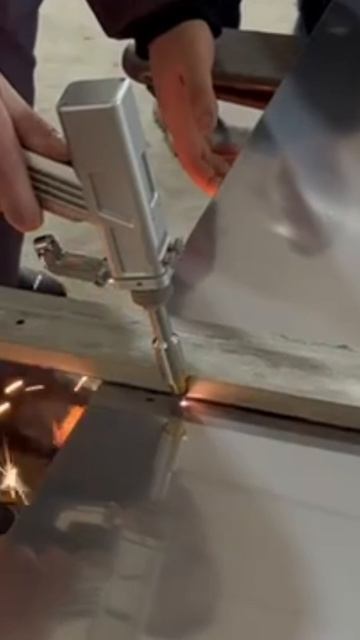 ⚡️Резка лазерной сваркой 4 в 1 LiMark 1.5кВт⚡️