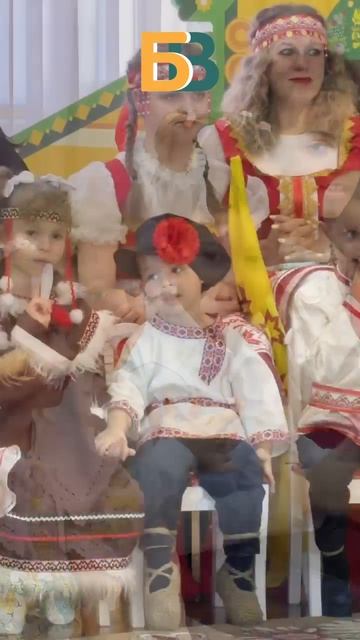 Сегодня в детском саду № 6 «Тополёк» проходит творческая гостиная «Все мы разные, но все мы вместе»