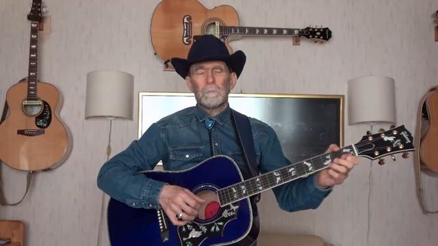 Deep Blue Hat Mini Concert