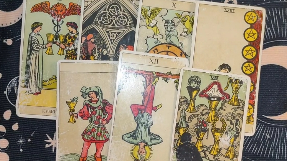 ЧТО УХОДИТ И ЧТО ПРИХОДИТ  В ВАШУ ЖИЗНЬ⁉️ТАРО РАСКЛАД