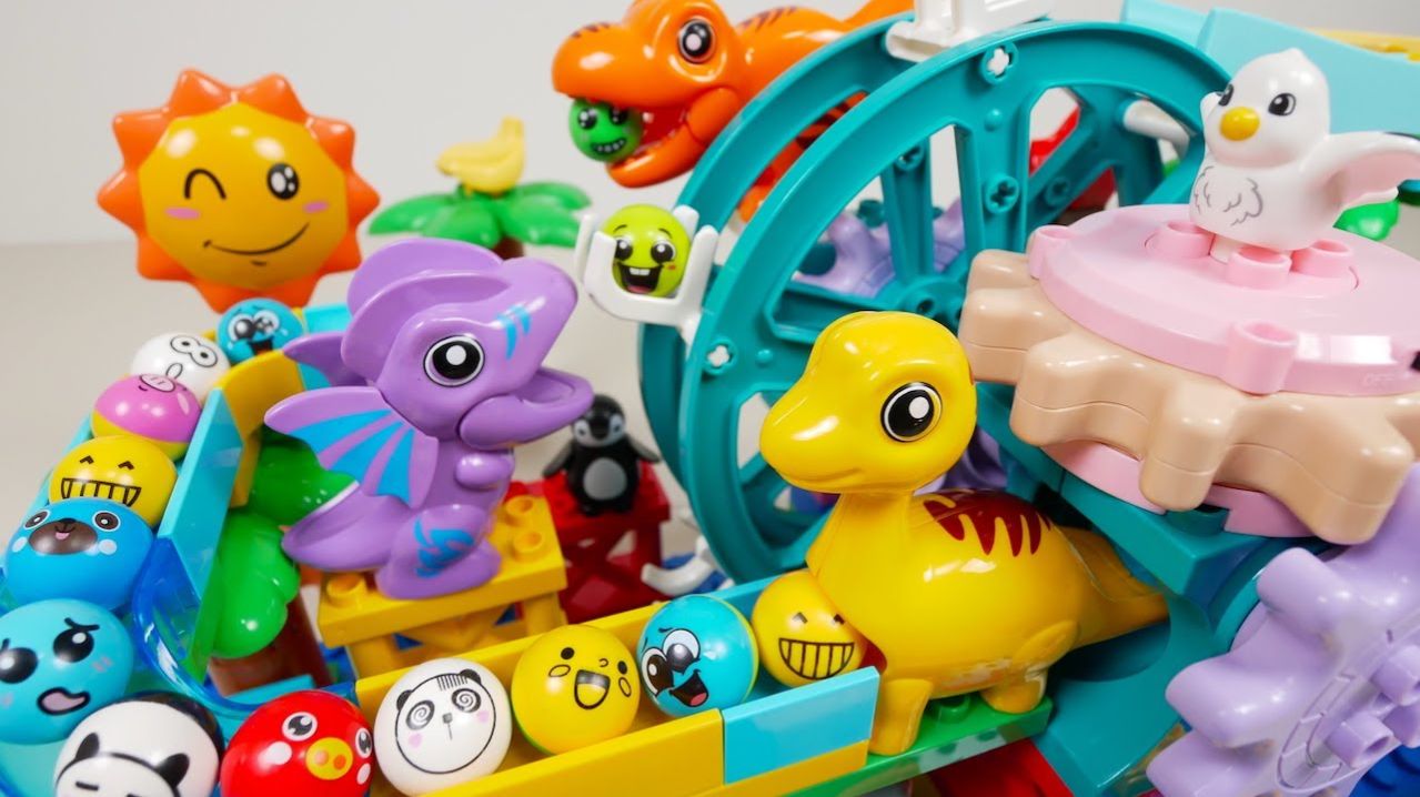 СТРОИМ ГОРКУ ДЛЯ ВЕСЕЛЫХ ШАРИКОВ КАТАЕМ ШАРИКИ АСМР ВИДЕО ДЛЯ ДЕТЕЙ ДЕТСКИЙ КАНАЛ ИГРАЛКИ-ЗАЛИПАЛКИ