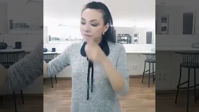 Две дырки...