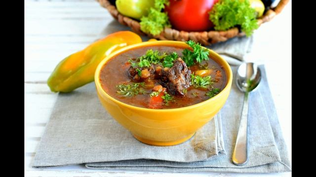 ЖАРЕНЫЙ СУП С ОВОЩАМИ И ЧЕЧЕВИЦЕЙ