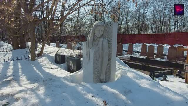 Москва. Весна на Армянском кладбище в Москве (филиал Ваганьковского). Март 2026.