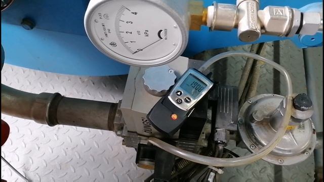 Блокировка горелки Weishaupt WM-GL10 Loc c 12 Loc d 81 Негерметичный газовый клапан