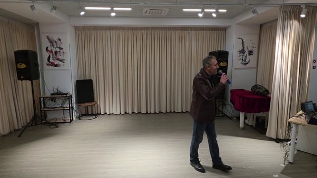 07. Милых лиц черты