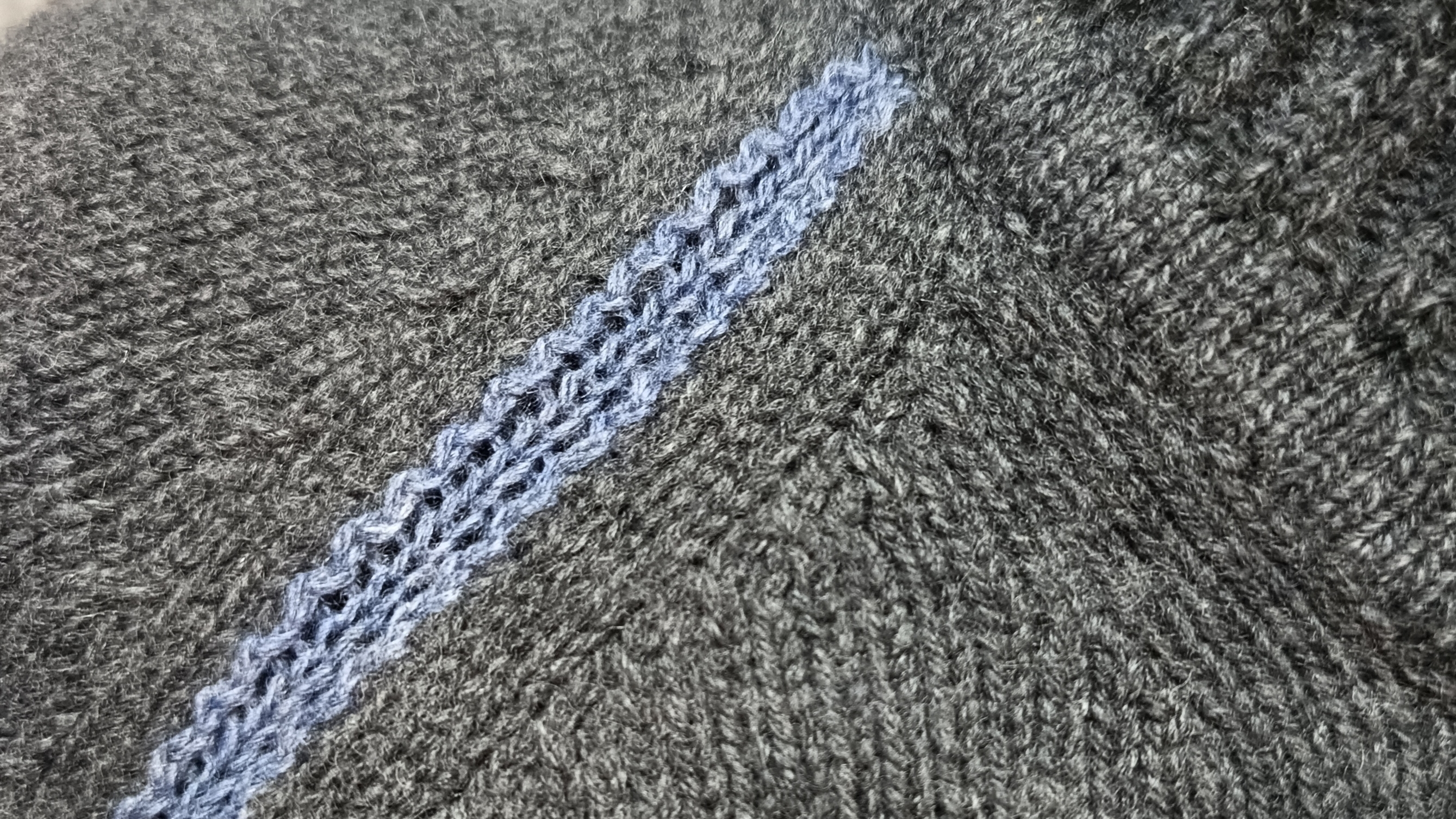 Соединение деталей на вязальной машине