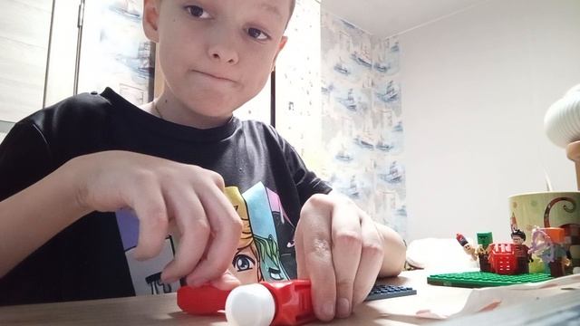 Распаковка МОЛОТКА для ЛЕГО!