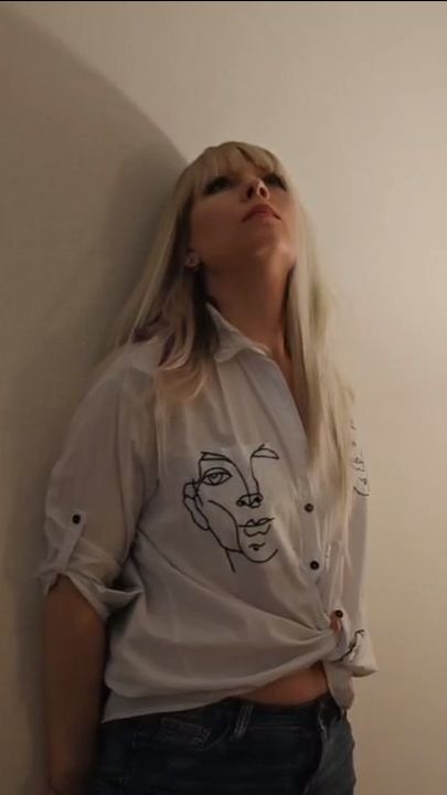 Шум дождя больше не успокаивает. Он напоминает о тишине между нами. 🚶_♀️💨