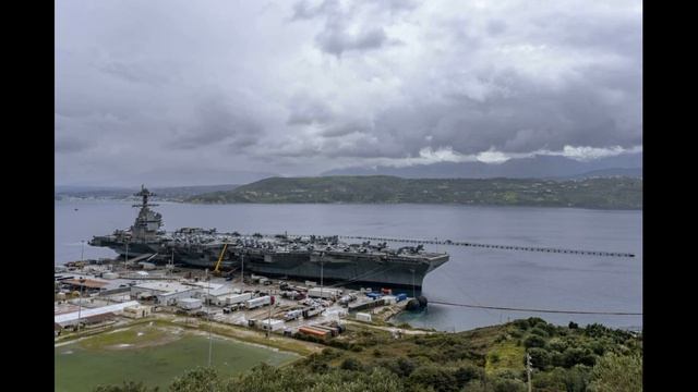 Иранцы таки попали в авианосец Джеральд Форд.