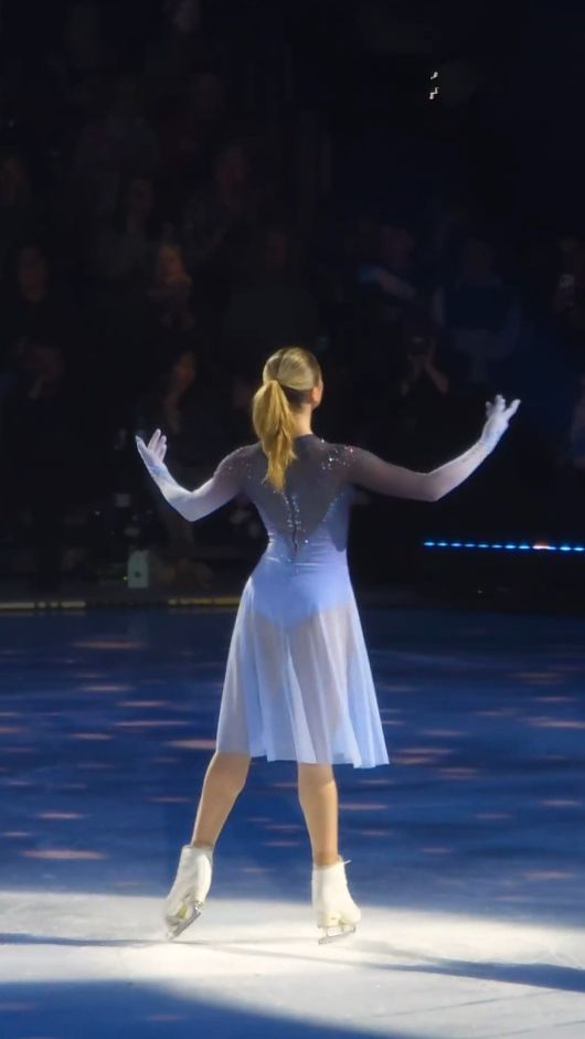 "Прекрасное далёко", Шоу «Олимпийские чемпионы. XX лет»