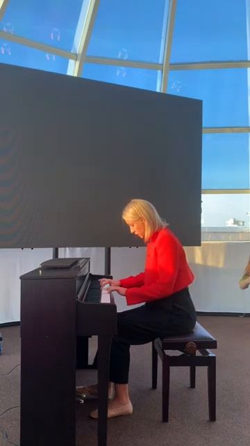 П И Чайковский - Главная тема из балета Лебединое озеро