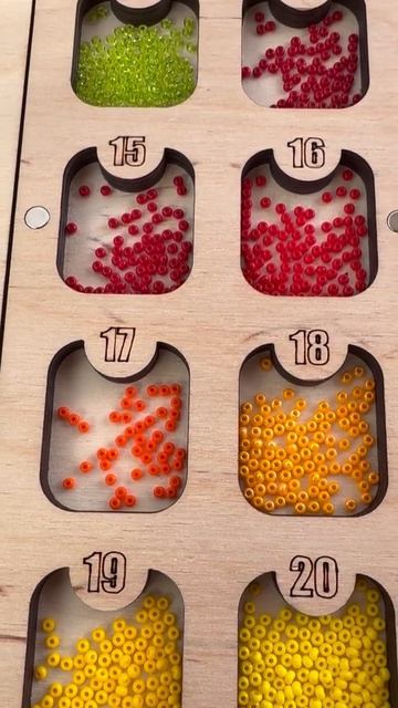 «Весенняя машинка» от Гусь Вышивусь