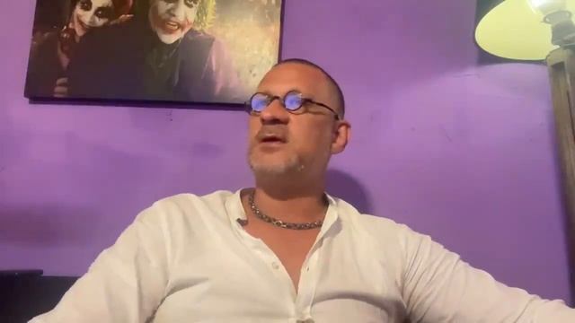 Ты решаешь проблемы сорвиджона проживая с женой в отношениях