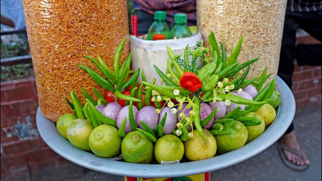 Самые красочные и острые закуски Южной Азии - уличная еда Бангладеш