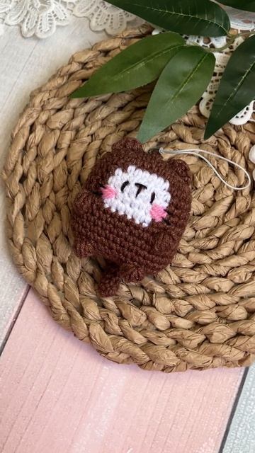 Кот - квадрат. Игрушка крючком.