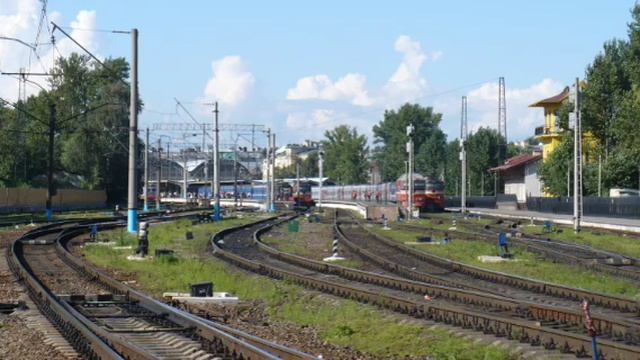 Красивая панорама железных дорог Витебского вокзала 2010 год: 4 часа стука колес