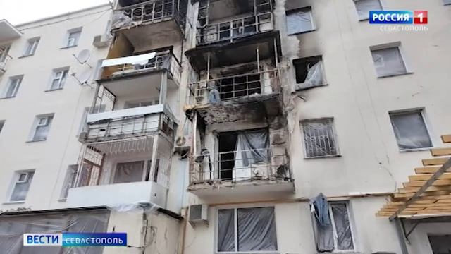 На улице Павла Корчагина продолжаются работы после взрыва