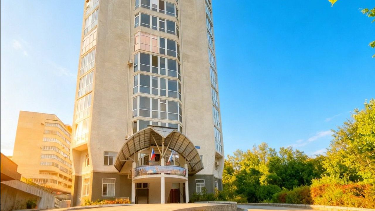 Обзор коммерческого помещения на продажу в Ялте, ул. Московская