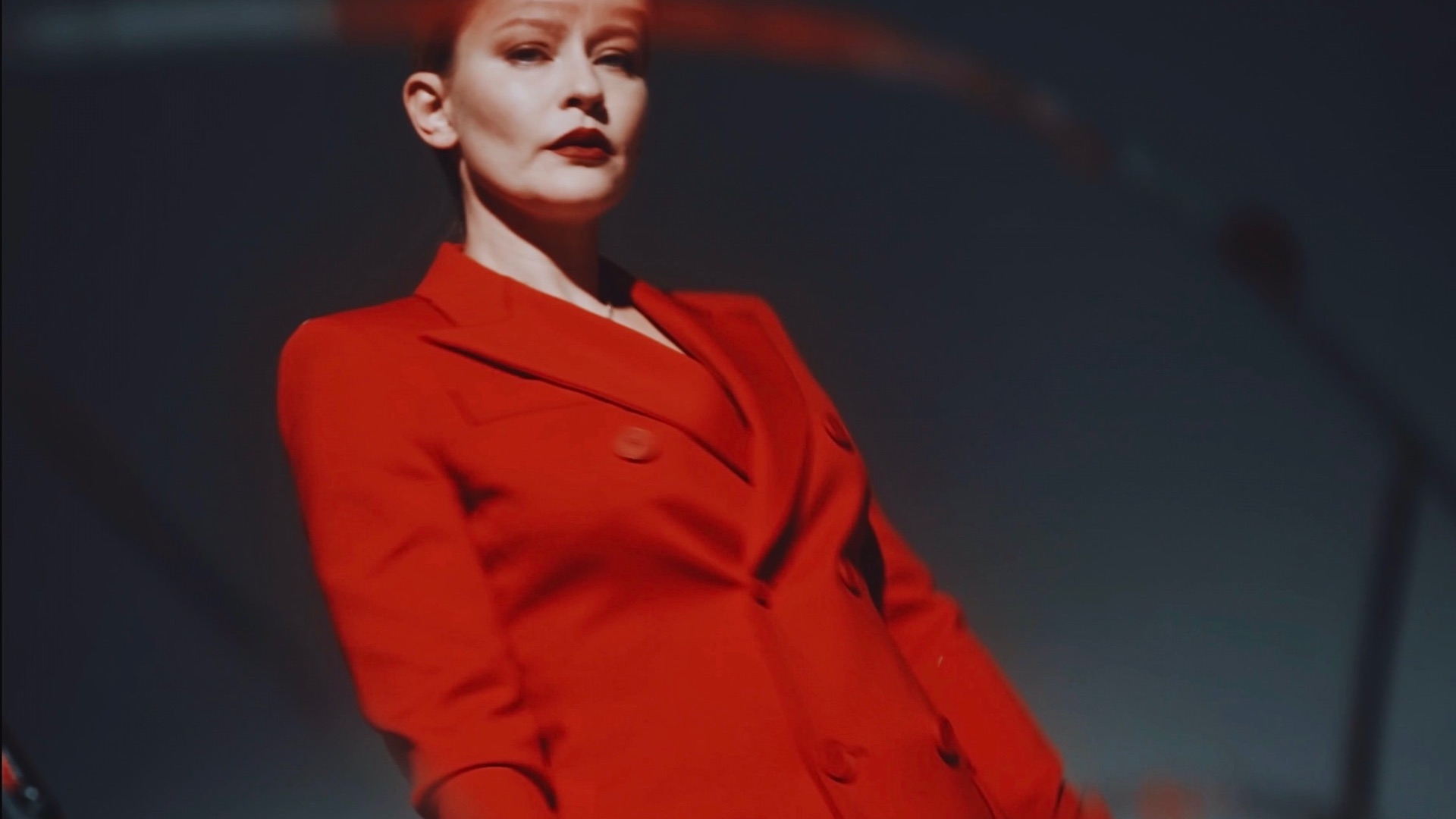 ЮЛИЯ ПЕРЕСИЛЬД съемка для журнала MOODBOARD