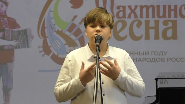 Ларионов Виктор