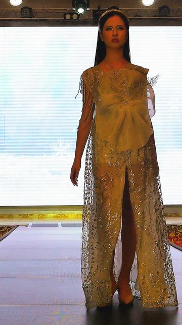 Подиум Эльвины