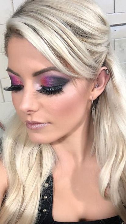 WWE.БОИ ИЗ ПРОШЛОГО *3.ИСТОРИЯ ALEXA BLISS СТРИМ.ШОУ НА РУССКОМ ЯЗЫКЕ.