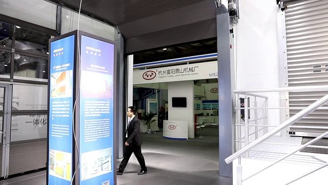 Демонстрация работы ворот для морозильных камер ISO Speed Cold 100