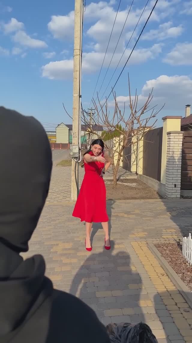 У нее всегда есть план — веселая семейка #смешно #комедия #смешноевидео #пара #юмор