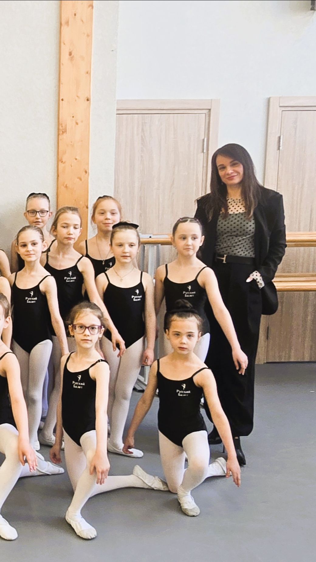 Поздравление Алексея Петровича Воробьёва с Днём рождения от школы «Русский балет»