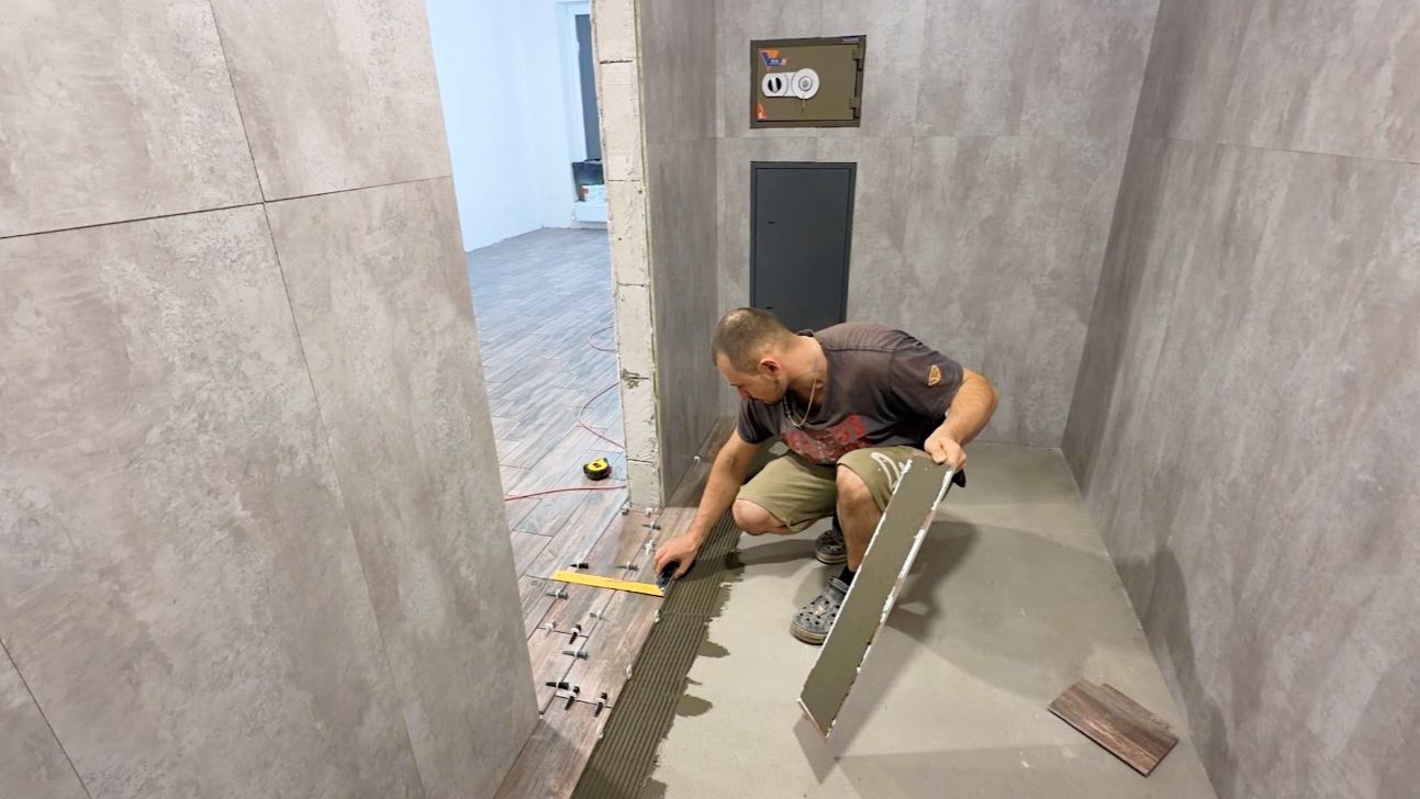 Гардероб почти готов. Наводим порядок. Делаем ремонт своими руками. Строим дом в деревне.