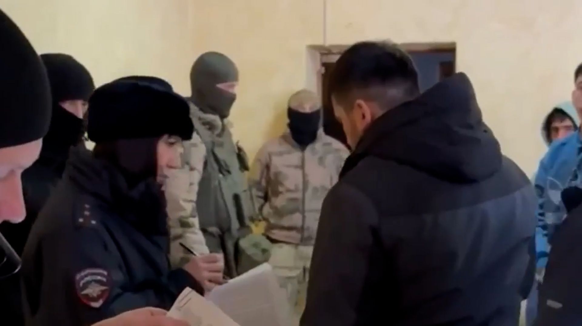 Миграционный контроль