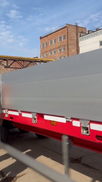 Трехосный высокорамный трал Ютерборг со съемными бортами