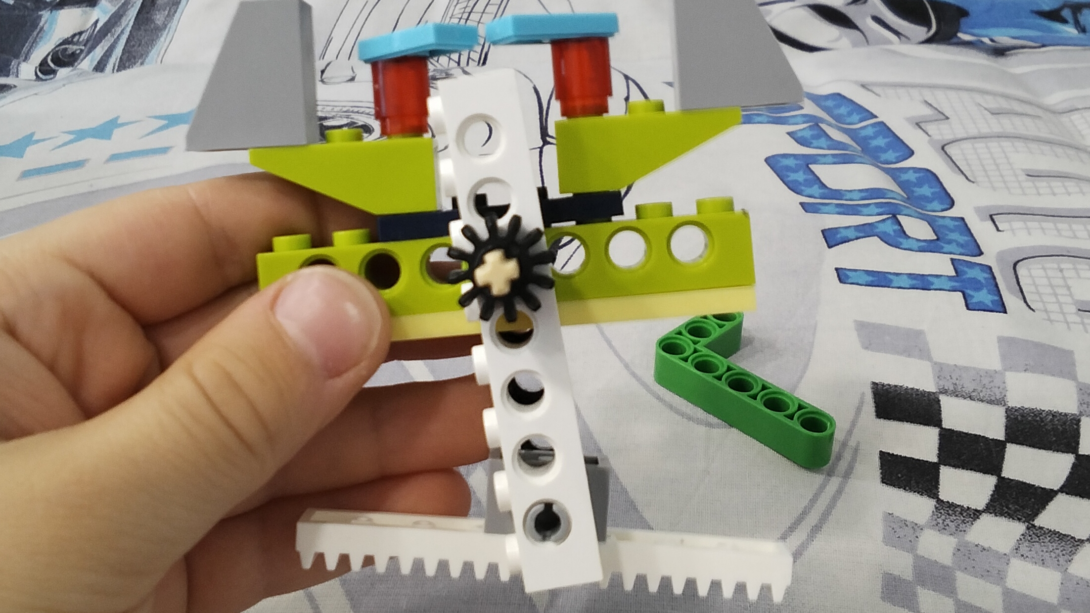 как сделать бабочку из лего