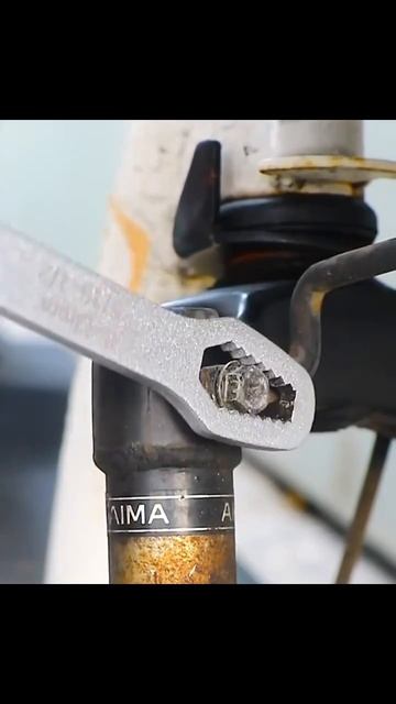 Универсальный  гаечный ключ   SEAMETAL