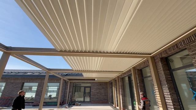 Пергола Decolife Bioclimatic с поворотно-сдвижной крышей, Казань, СТЕЛЛ