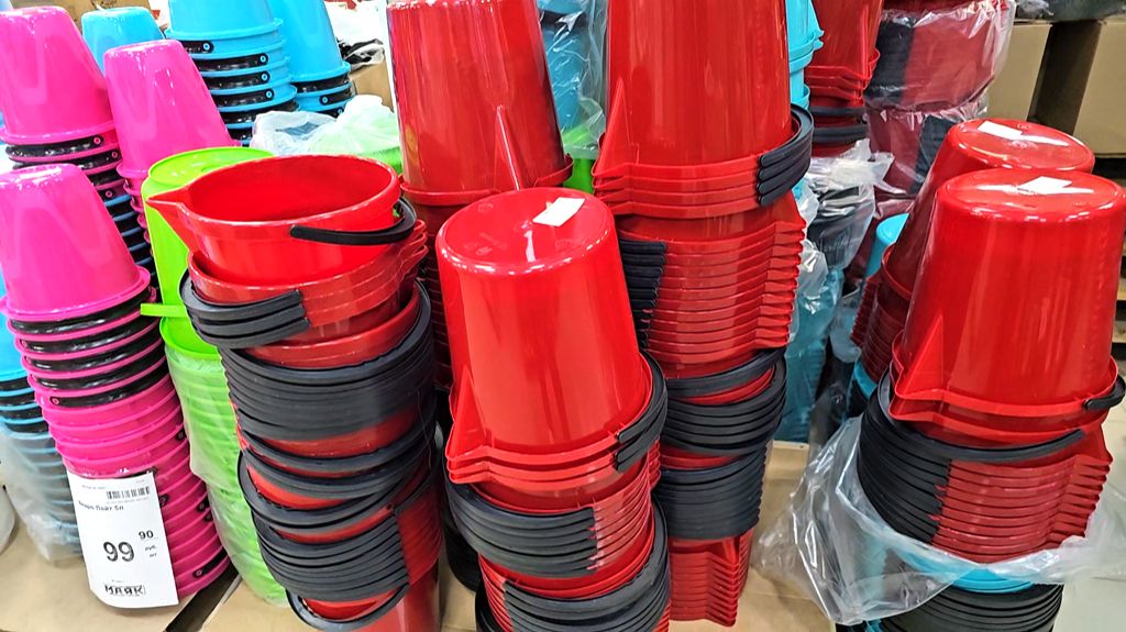 Большой Светофор.Магазин Маяк.Море товаров по бюджетной цене