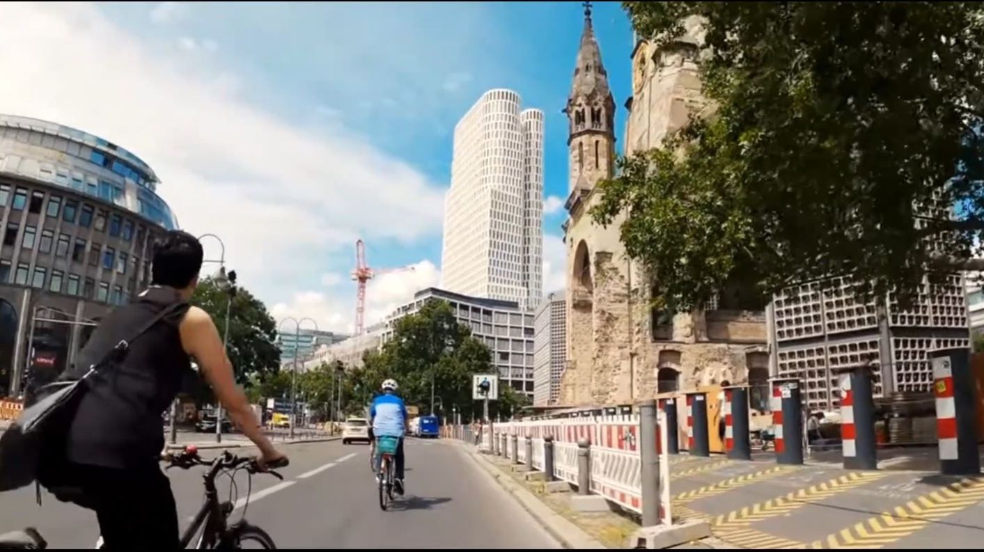 Берлин. Велосипед. Музыка группы Б.О.С.Х.