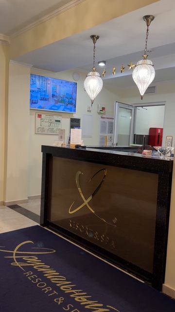 Разработка ресепшн для отеля Хрустальный в Севастополе, Крым