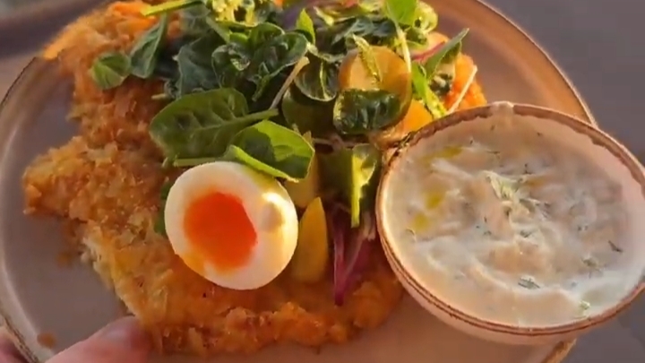 Чипсы или такой ШНИЦЕЛЬ...🥩🥔😋