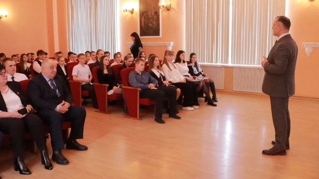 Визит сенатора