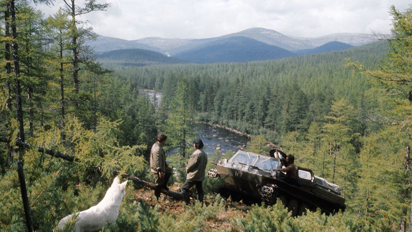 ТАЙГА.  Запретная экспедиция  и озеро, которое не должно существовать....