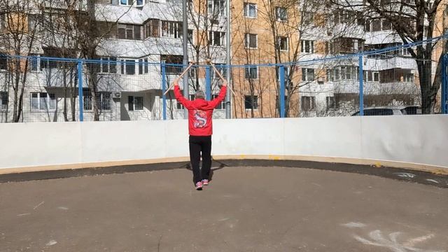 Упражнения с деревянным колокольчиком для фитнеса (21)