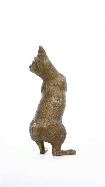 Статуэтка бронзовая "Японский бобтейл кошка". Артикул 300066. https://феникс.art