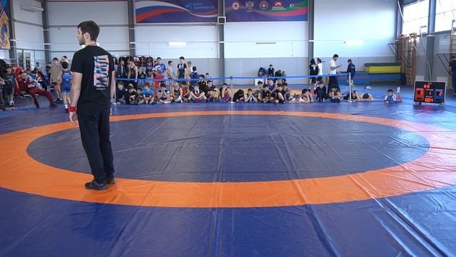 Ейск 2026 г.38 кг. Борьба за золото! Степанян Вячеслав (Новороссийск)-Хачатрян Сергей (Новороссийск)