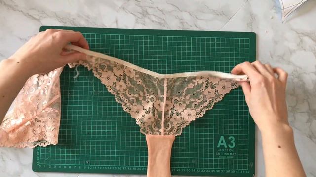 Шьем трусики бразильяна из кружева своими руками